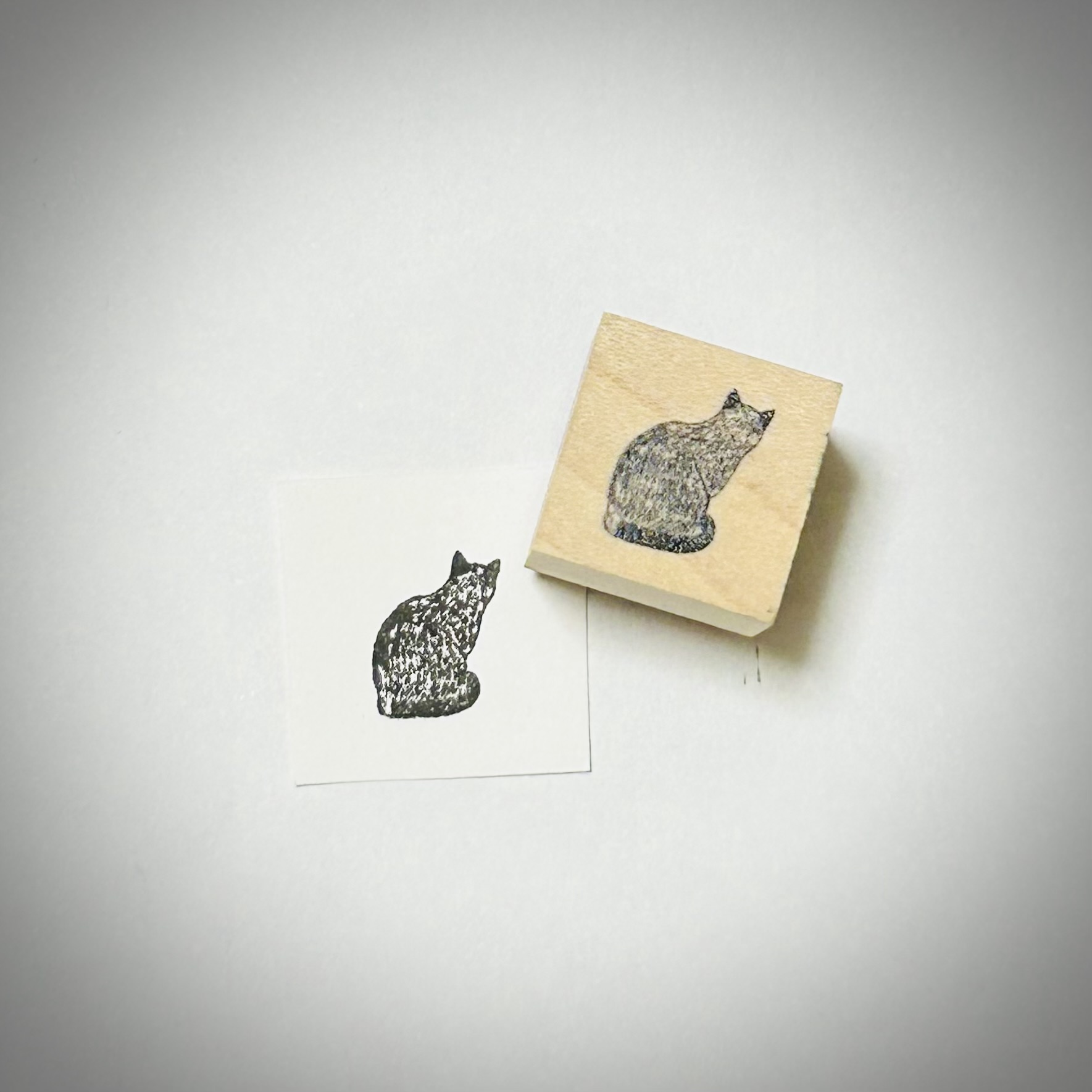 猫の国シリーズ「シャム」を仕入れる | ECモールに無い商品の仕入れならorosy（オロシー）