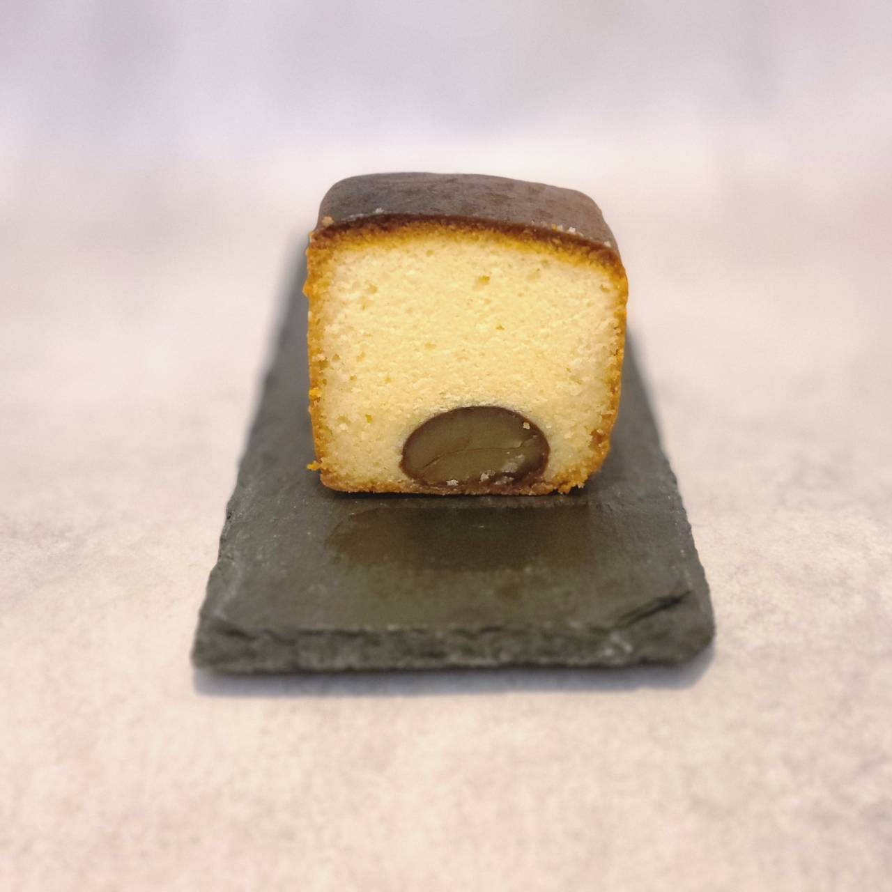 Honeyブランデーケーキ【栗】を仕入れる | ECモールに無い商品の仕入れならorosy（オロシー）