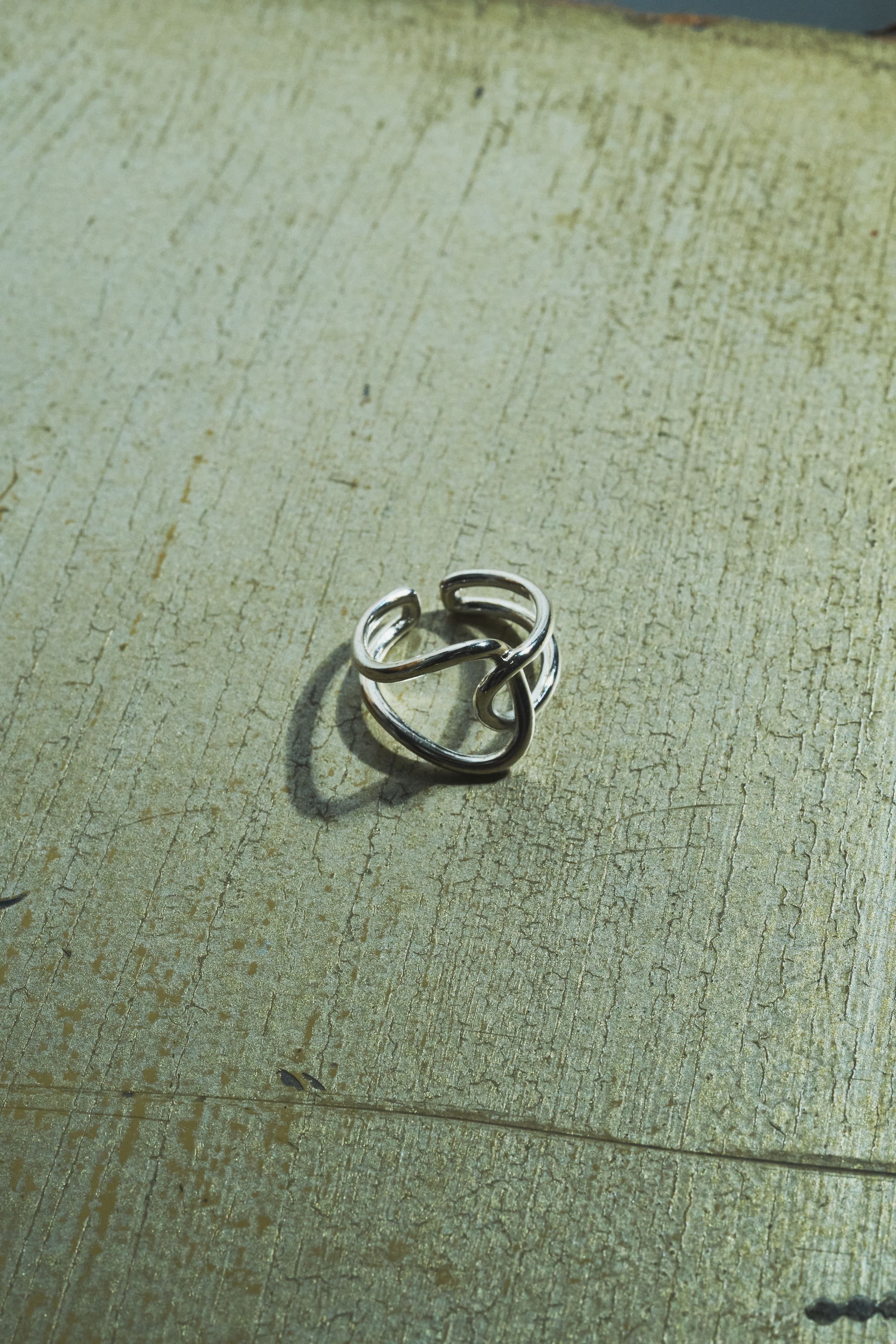 Tangled Ringを仕入れる | ECモールに無い商品の仕入れならorosy（オロシー）