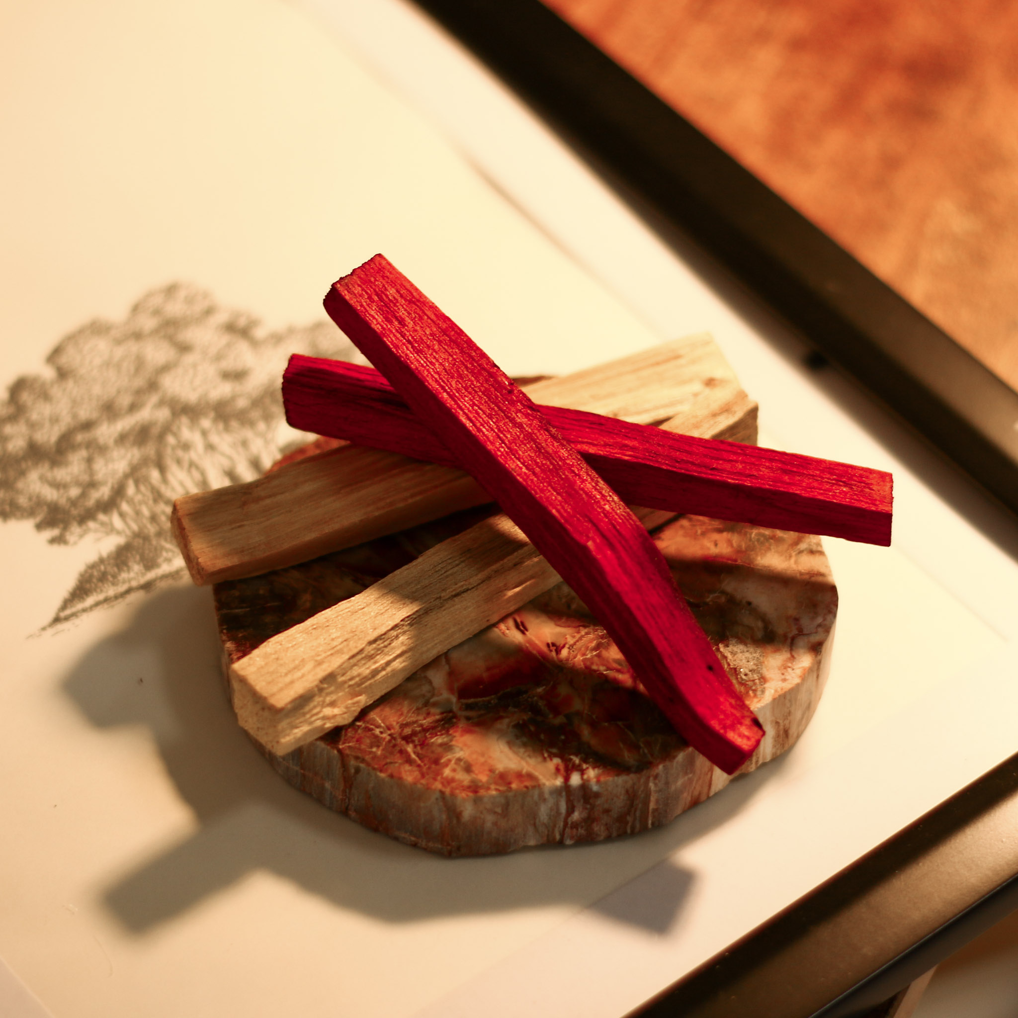 Positive Energy Palo Santo Sticks -Peru & Dragon's Blood を仕入れる | ECモールに無い商品の仕入れならorosy（オロシー）