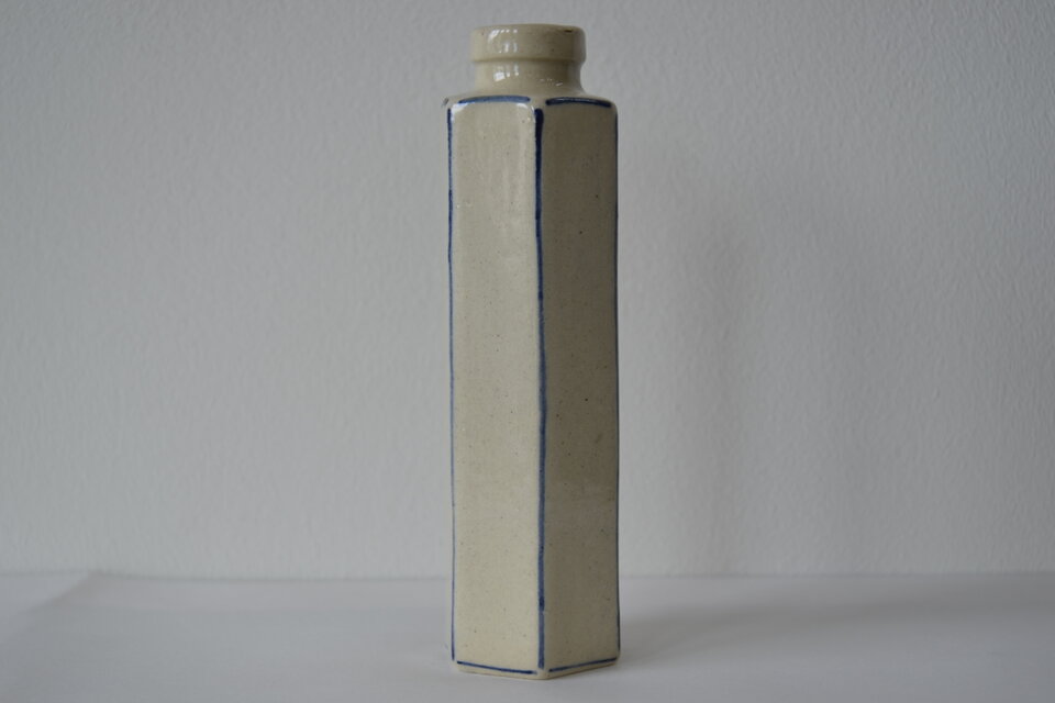 一輪挿しを仕入れる | ECモールに無い商品の仕入れならorosy（オロシー）