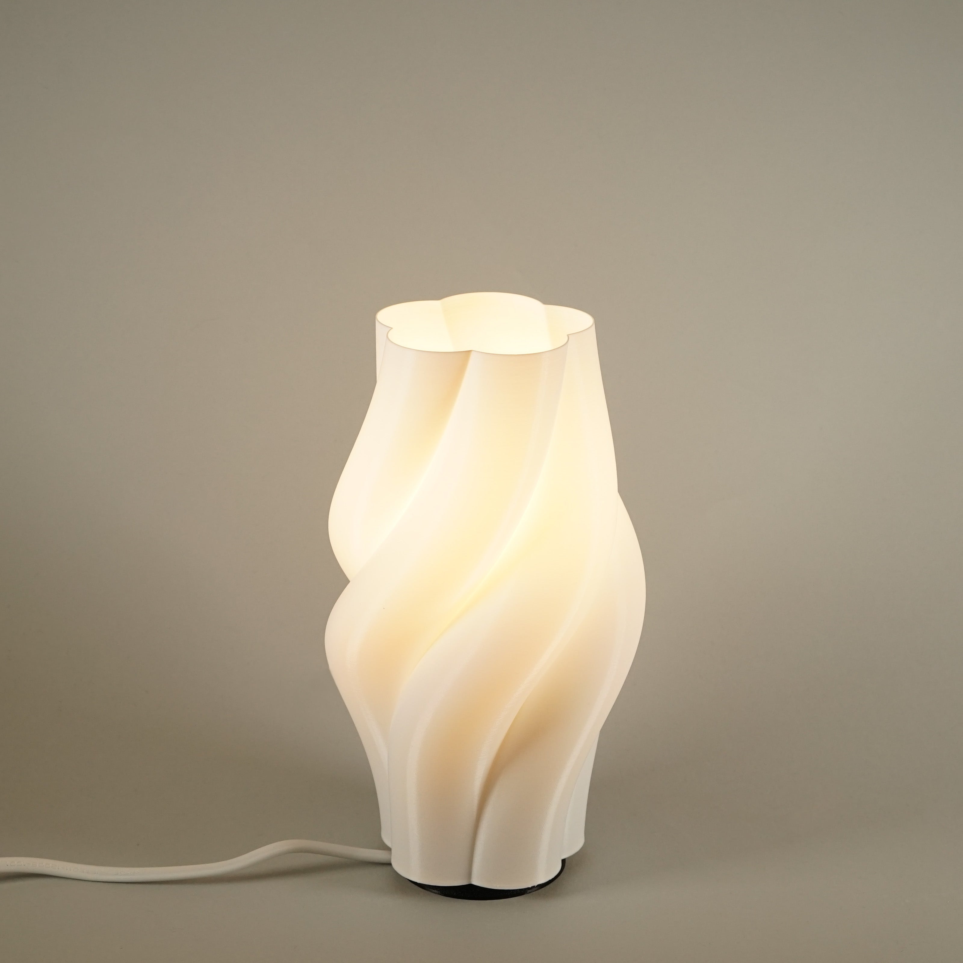 tourner トゥルネ Lサイズを仕入れる | ECモールに無い商品の仕入れならorosy（オロシー）