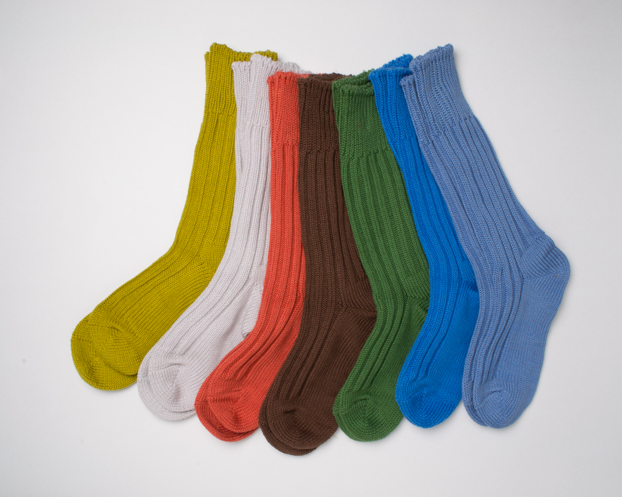 B-de2400を仕入れる | ECモールに無い商品の仕入れならorosy（オロシー）