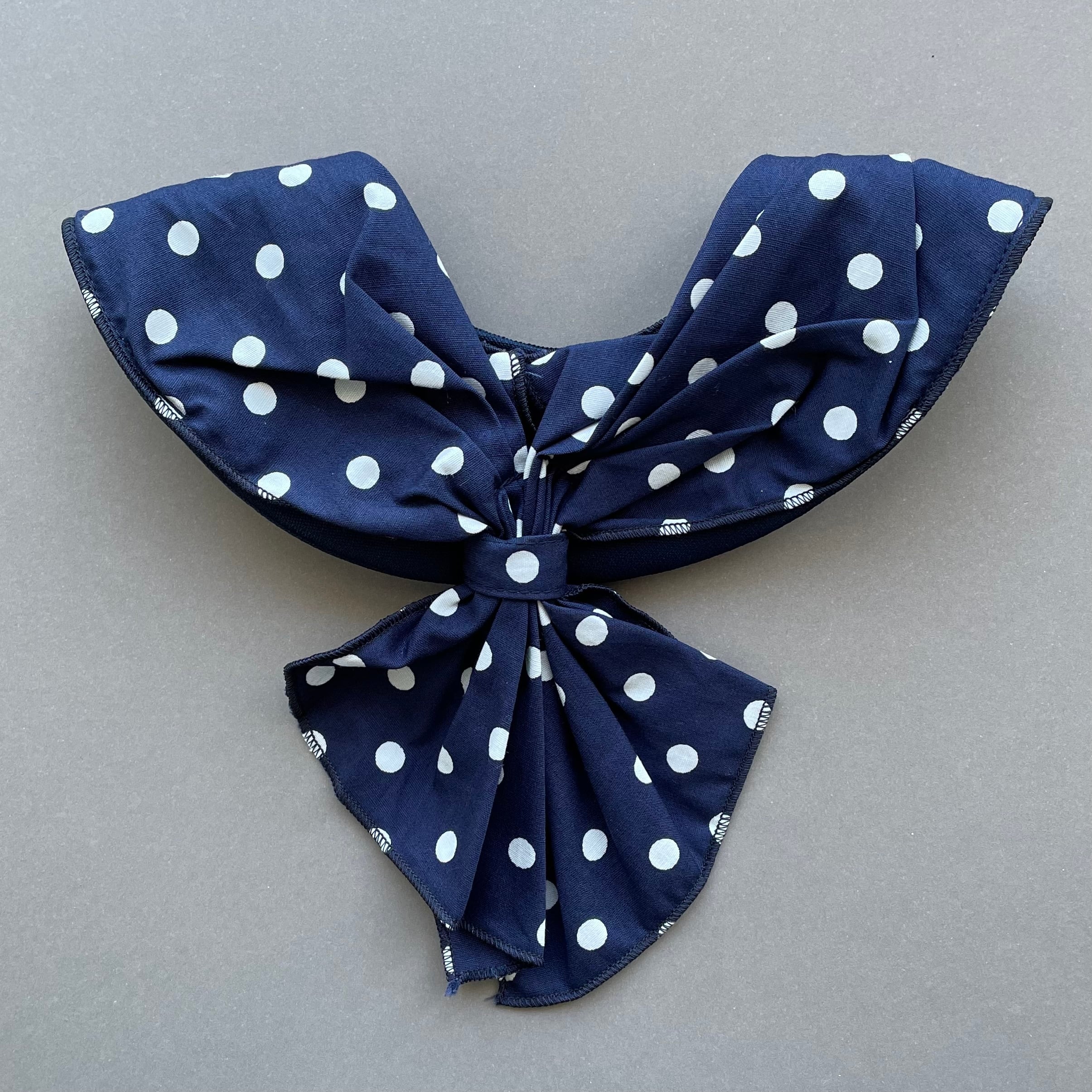 スタイーフ 【ネイビードット】（スカーフみたいなスタイ）を仕入れる | ECモールに無い商品の仕入れならorosy（オロシー）