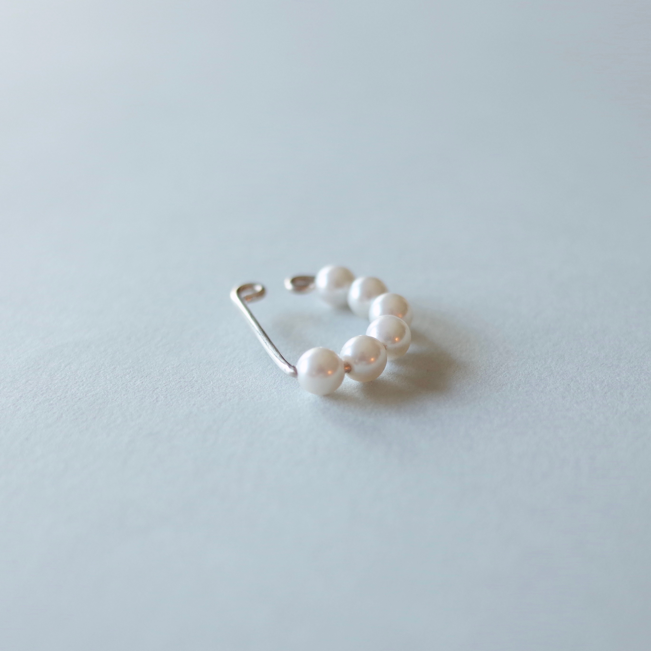 Crescent Pearl Ear Cuff [WM-EC015]を仕入れる | ECモールに無い商品の仕入れならorosy（オロシー）