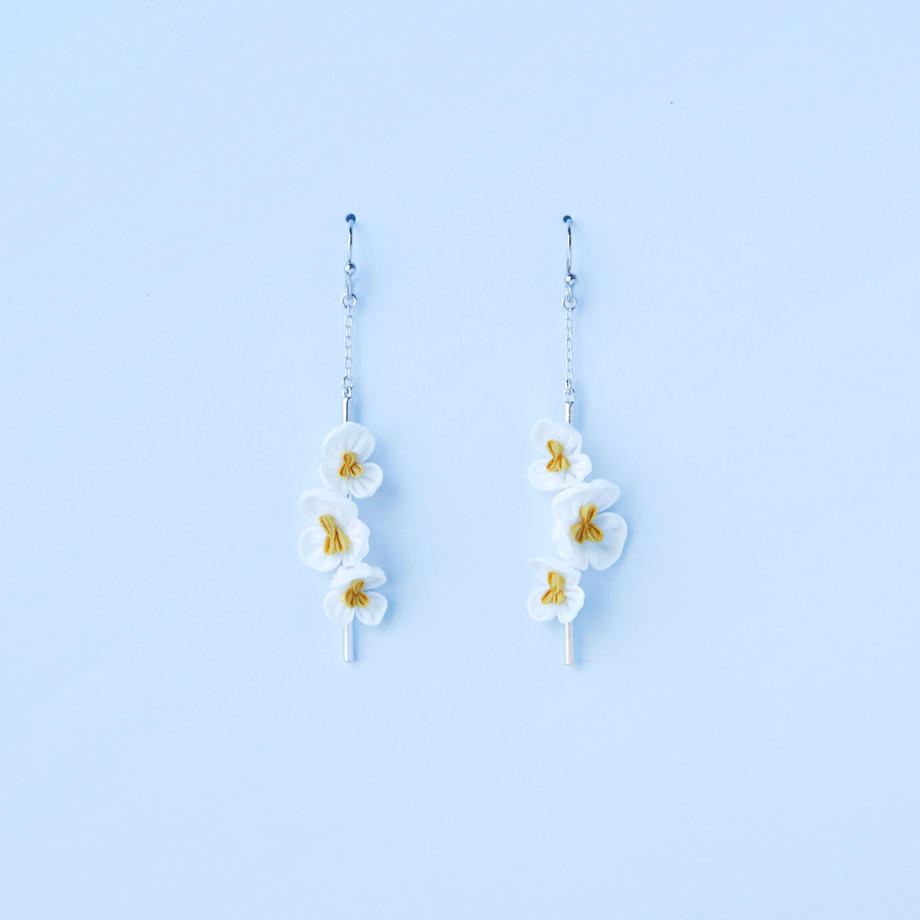 ネメシアとバーのピアスを仕入れる | ECモールに無い商品の仕入れならorosy（オロシー）