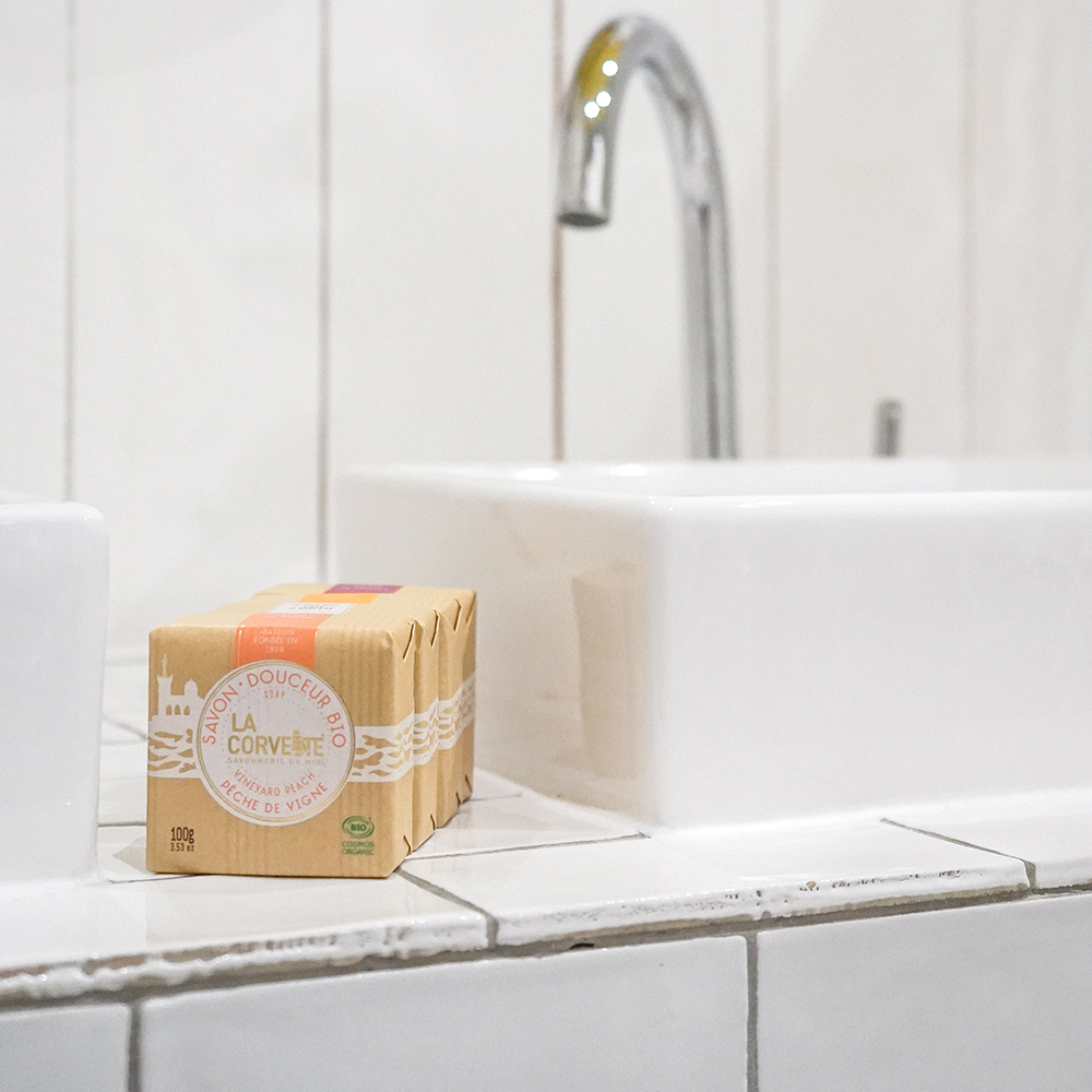 La Corvette サボン・ドゥスール・ビオ 100gを仕入れる | ECモールに無い商品の仕入れならorosy（オロシー）