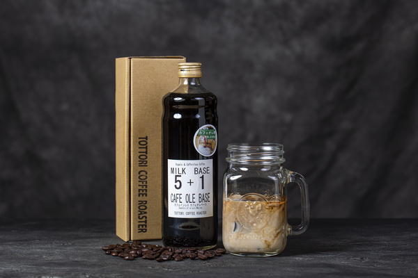 オーガニックカフェインレス カフェオレベース 600ml【有機JAS】を仕入れる | ECモールに無い商品の仕入れならorosy（オロシー）