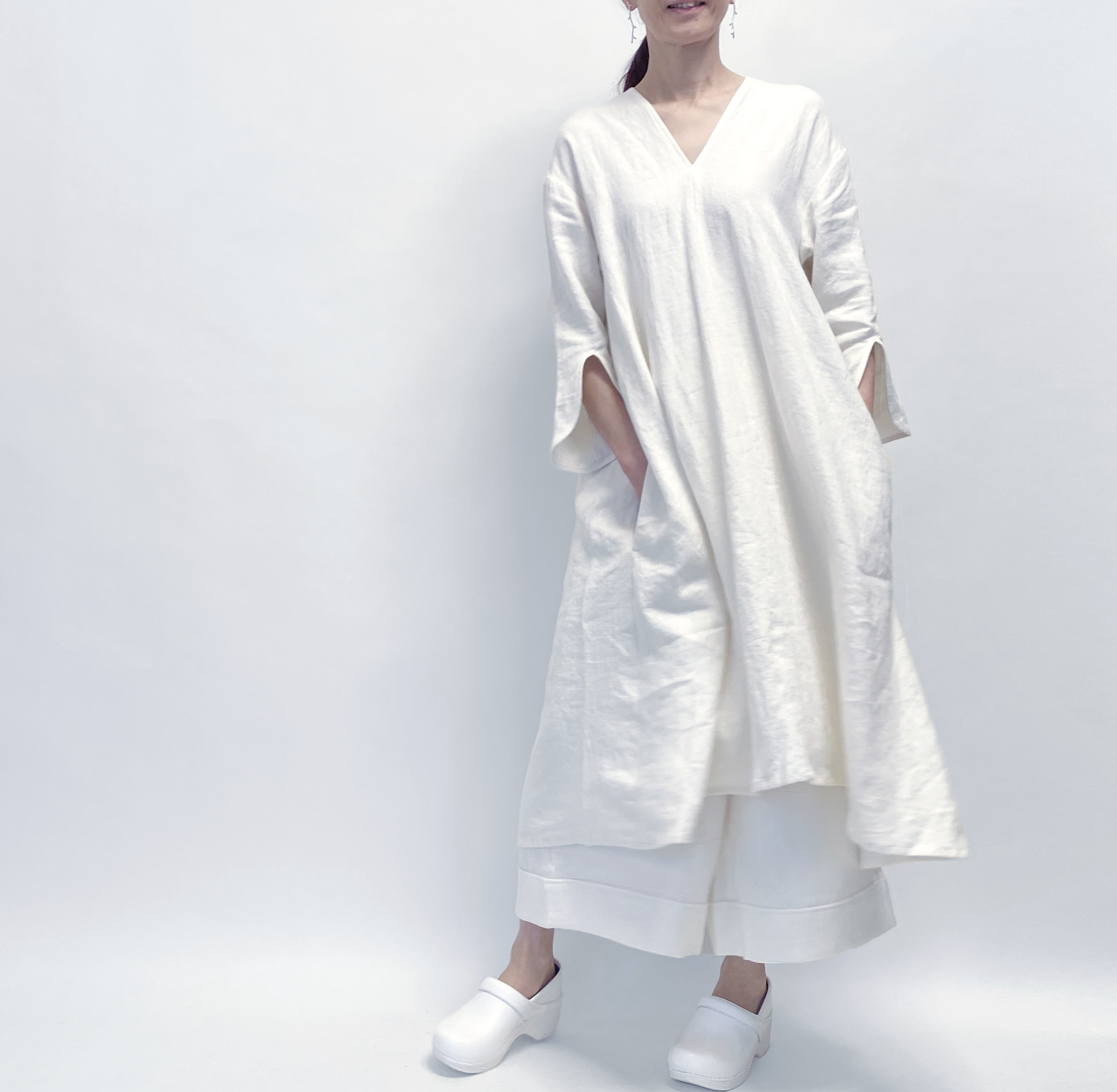 【2025SS予約】リリー長袖ドレス(D16)を仕入れる | ECモールに無い商品の仕入れならorosy（オロシー）